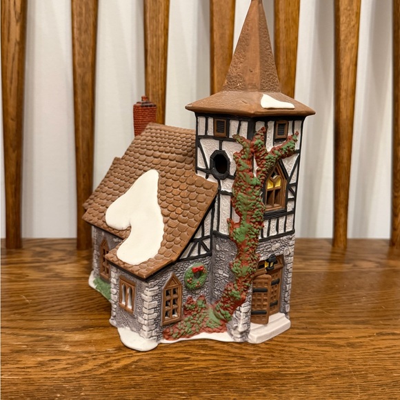Holiday | Dept 56 1992 Dickens Village Michael Church Lighted Building ...